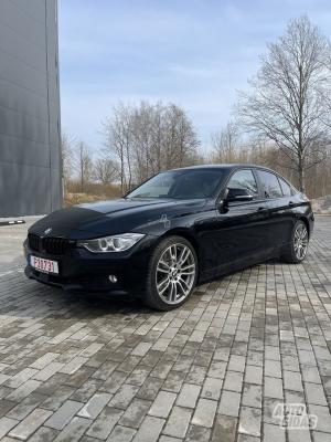 Melns BMW 330 2013 Mažeikiai, ar dzinēja tilpumu 3.00 L un nobraukumu 164 tūkst. km par 12700 €, foto 3 vietnē AUTOMOTO.COM.LV