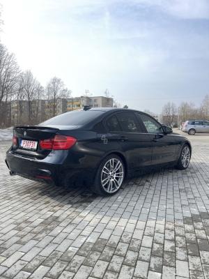 Melns BMW 330 2013 Mažeikiai, ar dzinēja tilpumu 3.00 L un nobraukumu 164 tūkst. km par 12700 €, foto 6 vietnē AUTOMOTO.COM.LV