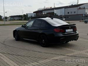 Black BMW 330 2013 in Riga, with an engine capacity of 3.00 L and mileage of 237 thousand km for 16600 €, photo 5 on AUTOMOTO.COM.LV