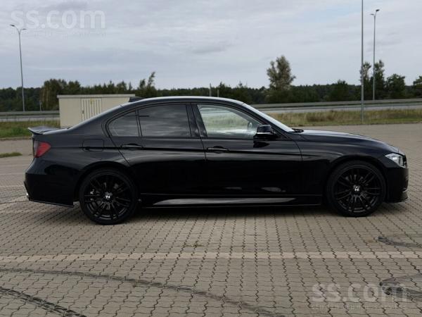 Melns BMW 330 2013 Rīga, ar dzinēja tilpumu 3.00 L un nobraukumu 237 tūkst. km par 16600 €, foto 7 vietnē AUTOMOTO.COM.LV