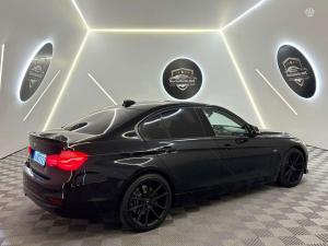Melns BMW 330 2015 Marijampole, ar dzinēja tilpumu 2.99 L un nobraukumu 242 tūkst. km par 13999 €, foto 6 vietnē AUTOMOTO.COM.LV