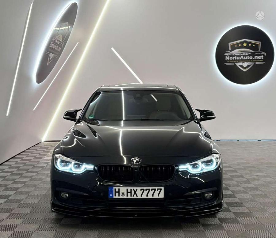 Melns BMW 330 2015 Marijampole, ar dzinēja tilpumu 2.99 L un nobraukumu 242 tūkst. km par 13999 €, foto 7 vietnē AUTOMOTO.COM.LV
