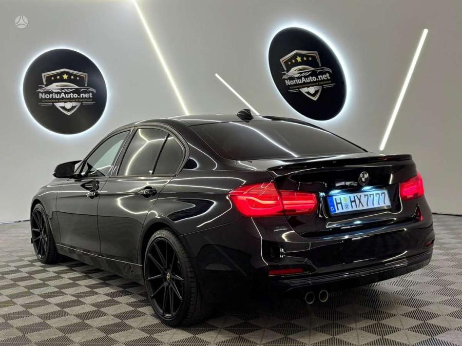 Melns BMW 330 2015 Marijampole, ar dzinēja tilpumu 2.99 L un nobraukumu 242 tūkst. km par 13999 €, foto 32 vietnē AUTOMOTO.COM.LV
