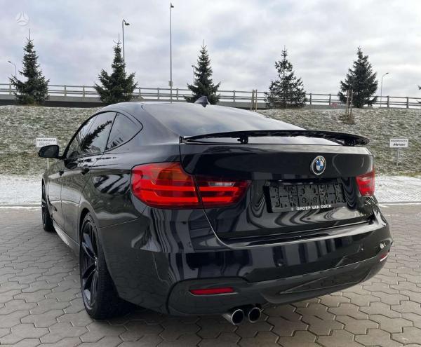 Black BMW 330 2016 in Vilnius, with an engine capacity of 2.99 L and mileage of 200 thousand km for 13700 €, photo 6 on AUTOMOTO.COM.LV