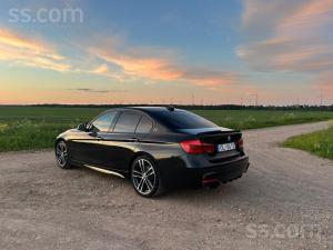 Black BMW 330 2016 in Riga, with an engine capacity of 2.00 L and mileage of 119 thousand km for 15899 €, photo 3 on AUTOMOTO.COM.LV