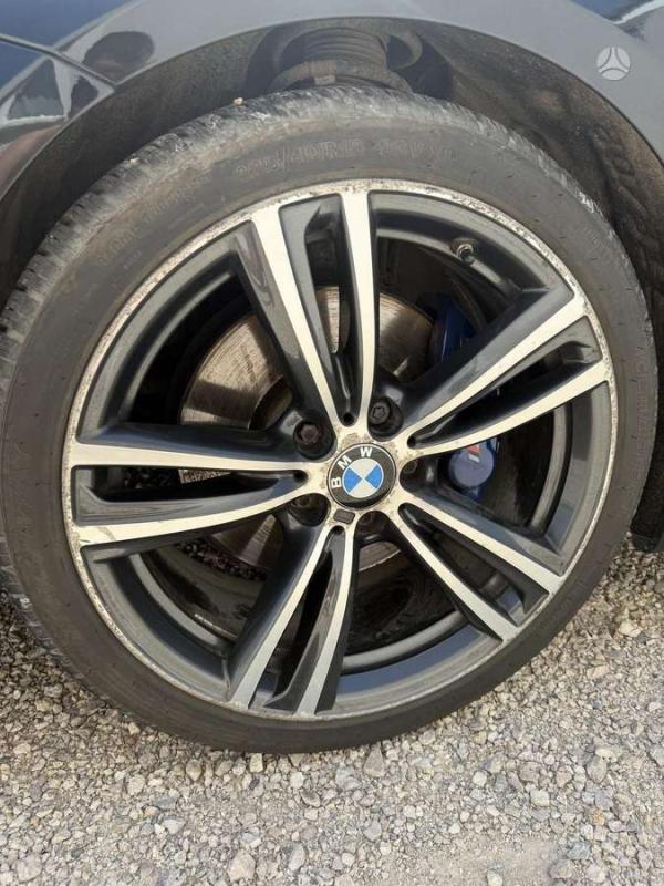 Black BMW 330 2016 in Klaipeda, with an engine capacity of 2.00 L and mileage of 250 thousand km for 12500 €, photo 3 on AUTOMOTO.COM.LV