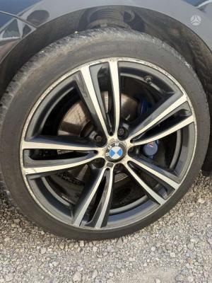 Black BMW 330 2016 in Klaipeda, with an engine capacity of 2.00 L and mileage of 250 thousand km for 12500 €, photo 4 on AUTOMOTO.COM.LV