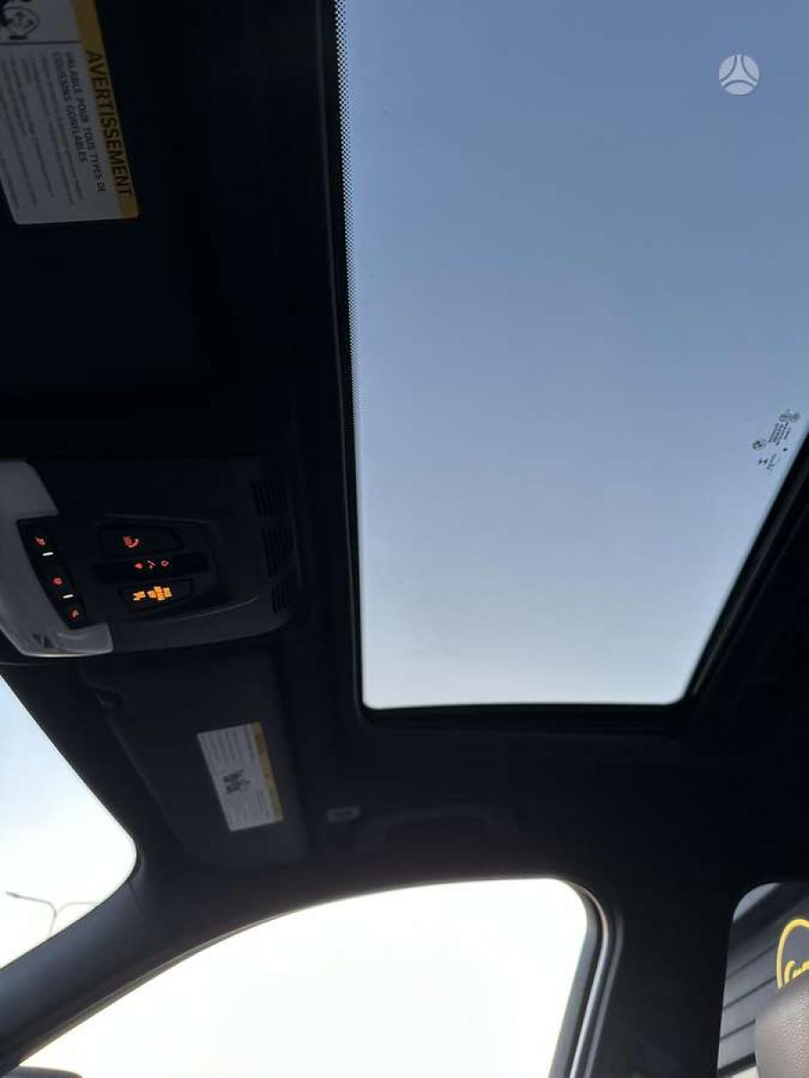 Black BMW 330 2016 in Kaunas, with an engine capacity of 2.00 L and mileage of 135 thousand km for 13500 €, photo 14 on AUTOMOTO.COM.LV