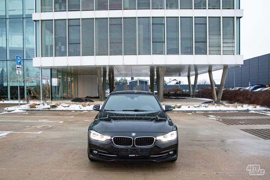 Melns BMW 330 2017 Viļņa, ar dzinēja tilpumu 2.00 L un nobraukumu 225 tūkst. km par 14500 €, foto 2 vietnē AUTOMOTO.COM.LV