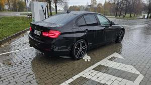 Melns BMW 330 2017 Klaipėda, ar dzinēja tilpumu 2.00 L un nobraukumu 200 tūkst. km par 11999 €, foto 2 vietnē AUTOMOTO.COM.LV