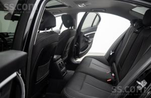 Black BMW 330 2017 in Riga, with an engine capacity of 2.00 L and mileage of 15 thousand km for 14999 €, photo 9 on AUTOMOTO.COM.LV