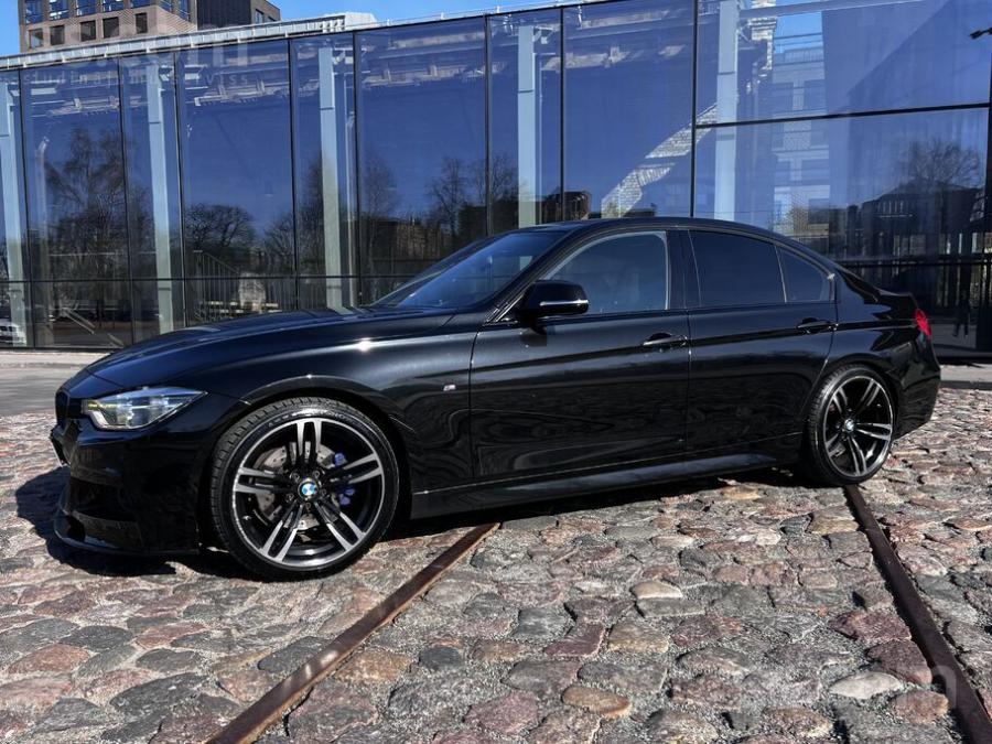 Black BMW 330 2017 in Riga, with an engine capacity of 3.00 L and mileage of 293 thousand km for 15900 €, photo 1 on AUTOMOTO.COM.LV