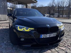 Black BMW 330 2017 in Riga, with an engine capacity of 3.00 L and mileage of 293 thousand km for 15900 €, photo 4 on AUTOMOTO.COM.LV