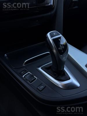 Melns BMW 330 2017 Jēkabpils, ar dzinēja tilpumu 3.00 L un nobraukumu 293 tūkst. km par 16000 €, foto 12 vietnē AUTOMOTO.COM.LV