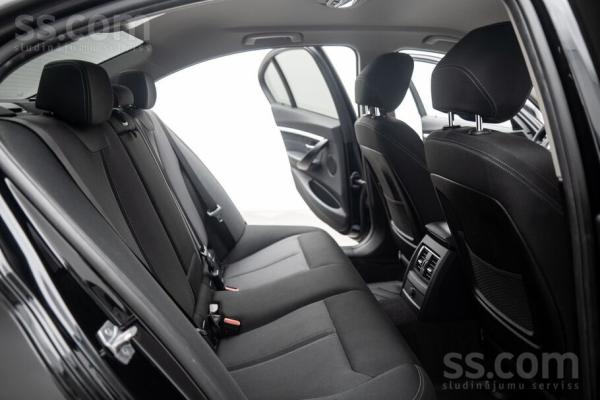 Black BMW 330 2017 in Tallinn, with an engine capacity of 2.00 L and mileage of 174 thousand km for 13499 €, photo 9 on AUTOMOTO.COM.LV