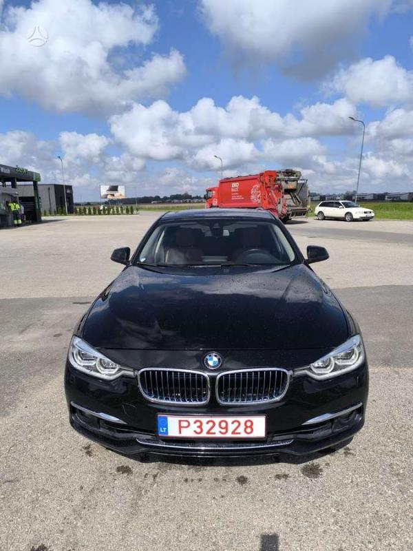 БМВ 330 2017 в Каунас на AUTOMOTO.COM.LV Черный БМВ 330 2017 в Каунас, объемом двигателя 0.00 л и пробегом 278 тыс. км за 11000 €, фото 1 на AUTOMOTO.COM.LV
