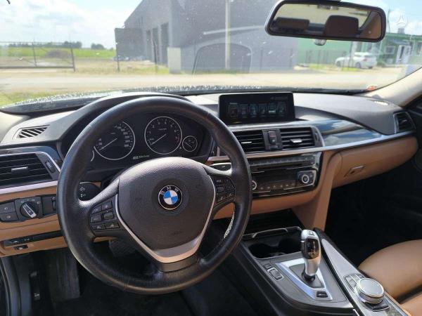БМВ 330 2017 в Каунас на AUTOMOTO.COM.LV Черный БМВ 330 2017 в Каунас, объемом двигателя 0.00 л и пробегом 278 тыс. км за 11000 €, фото 9 на AUTOMOTO.COM.LV