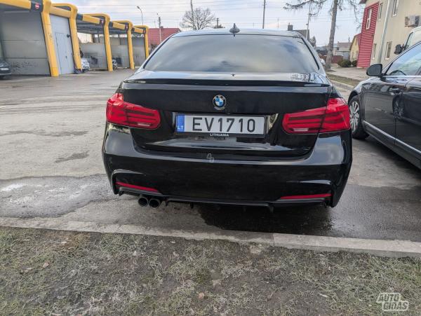 Melns BMW 330 2018 Panevēža, ar dzinēja tilpumu 2.00 L un nobraukumu 100 tūkst. km par 15000 €, foto 3 vietnē AUTOMOTO.COM.LV
