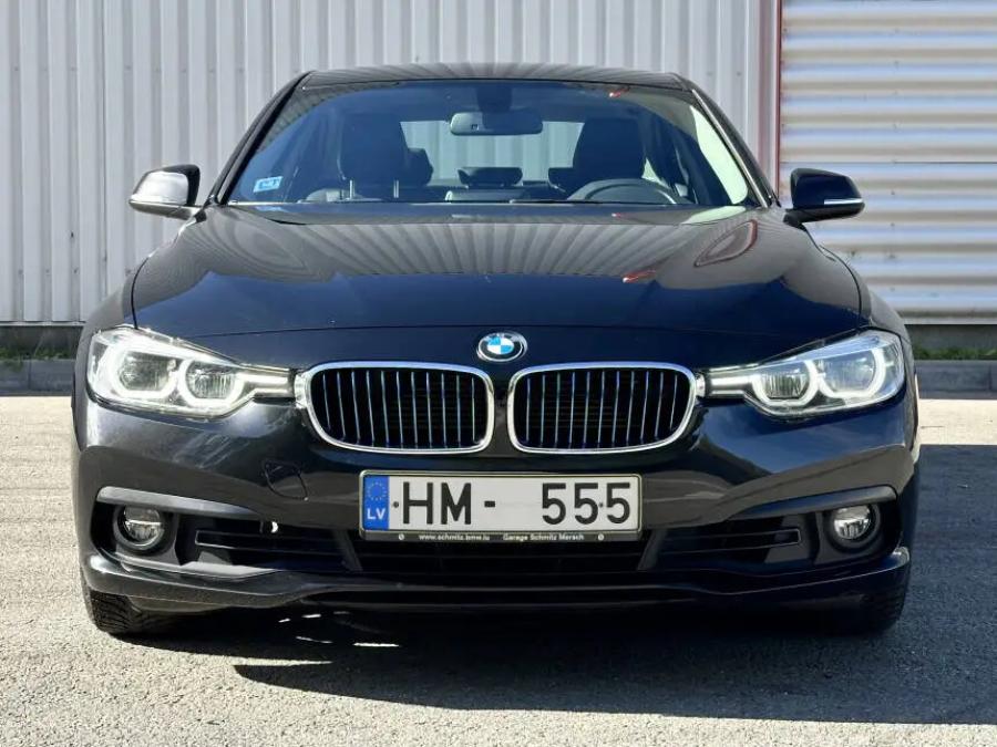 Melns BMW 330 2018 Rīga, ar dzinēja tilpumu 2.00 L un nobraukumu 92 tūkst. km par 18000 €, foto 3 vietnē AUTOMOTO.COM.LV
