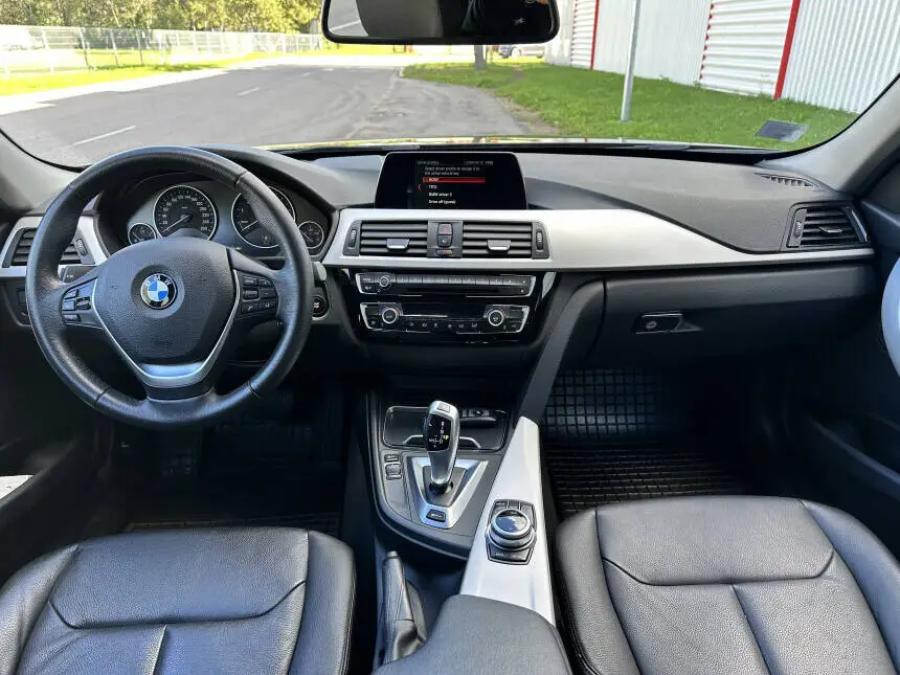 Melns BMW 330 2018 Rīga, ar dzinēja tilpumu 2.00 L un nobraukumu 92 tūkst. km par 18000 €, foto 10 vietnē AUTOMOTO.COM.LV