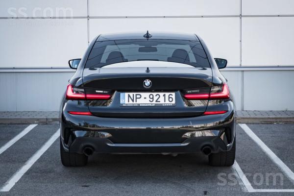 Black BMW 330 2019 in Riga, with an engine capacity of 3.00 L and mileage of 0 thousand km for 26950 €, photo 5 on AUTOMOTO.COM.LV