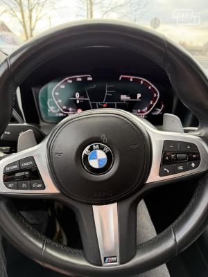 Black BMW 330 2019 in Trakai, with an engine capacity of 2.00 L and mileage of 154 thousand km for 24000 €, photo 9 on AUTOMOTO.COM.LV