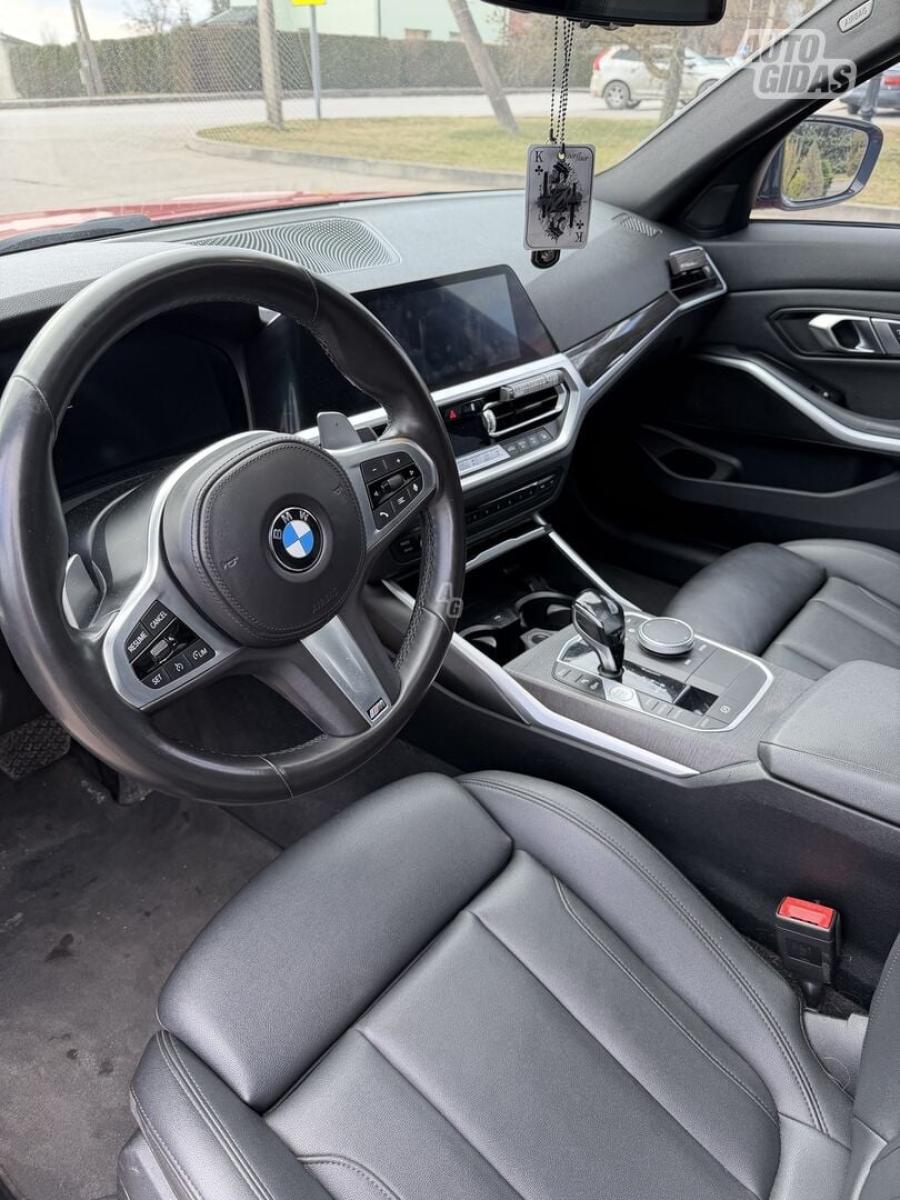 Black BMW 330 2019 in Trakai, with an engine capacity of 2.00 L and mileage of 154 thousand km for 24000 €, photo 11 on AUTOMOTO.COM.LV