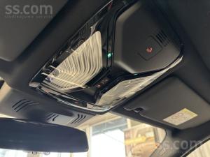 Black BMW 330 2019 in Riga, with an engine capacity of 2.00 L and mileage of 98 thousand km for 26995 €, photo 32 on AUTOMOTO.COM.LV