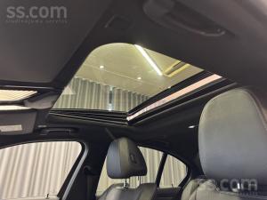 Black BMW 330 2019 in Riga, with an engine capacity of 2.00 L and mileage of 98 thousand km for 26995 €, photo 33 on AUTOMOTO.COM.LV