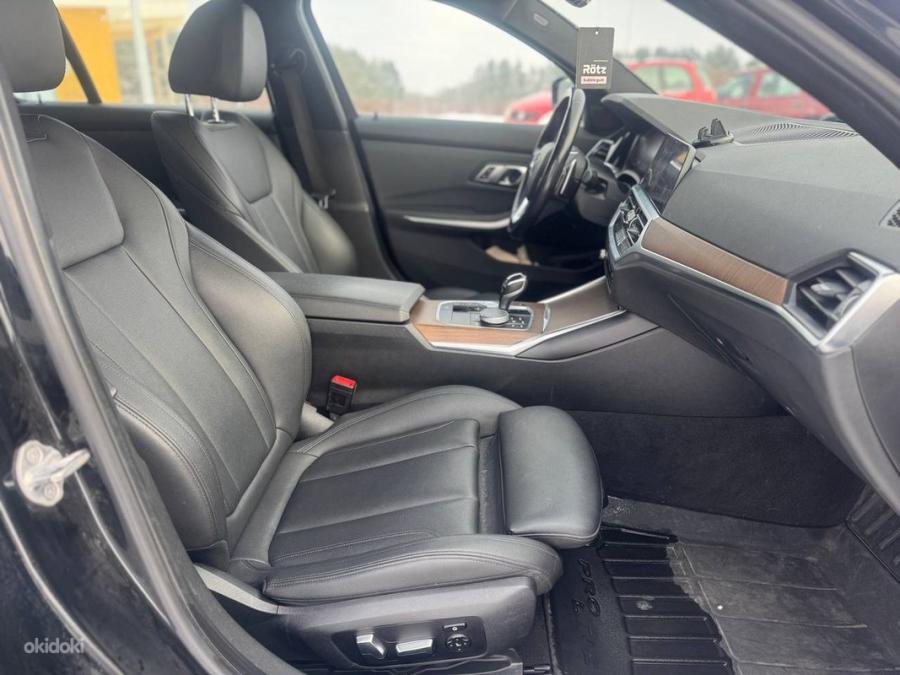 Melns BMW 330 2019 Narva, ar dzinēja tilpumu 2.00 L un nobraukumu 137 tūkst. km par 20990 €, foto 25 vietnē AUTOMOTO.COM.LV