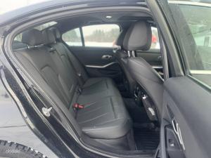 Melns BMW 330 2019 Narva, ar dzinēja tilpumu 2.00 L un nobraukumu 137 tūkst. km par 20990 €, foto 28 vietnē AUTOMOTO.COM.LV