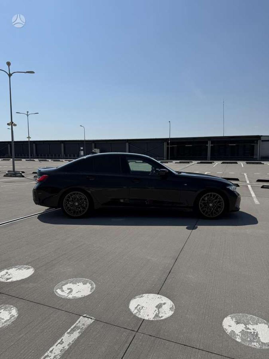 Melns BMW 330 2019 Kauņa, ar dzinēja tilpumu 2.00 L un nobraukumu 55 tūkst. km par 30700 €, foto 5 vietnē AUTOMOTO.COM.LV