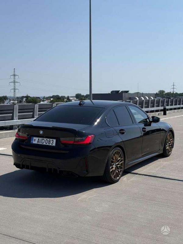 Black BMW 330 2019 in Kaunas, with an engine capacity of 2.00 L and mileage of 55 thousand km for 30700 €, photo 8 on AUTOMOTO.COM.LV