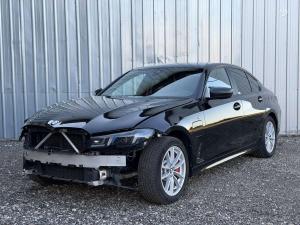 Melns BMW 330 2019 Kauņa, ar dzinēja tilpumu 2.00 L un nobraukumu 85 tūkst. km par 17500 €, foto  vietnē AUTOMOTO.COM.LV
