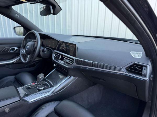 Black BMW 330 2019 in Kaunas, with an engine capacity of 2.00 L and mileage of 85 thousand km for 17500 €, photo 9 on AUTOMOTO.COM.LV