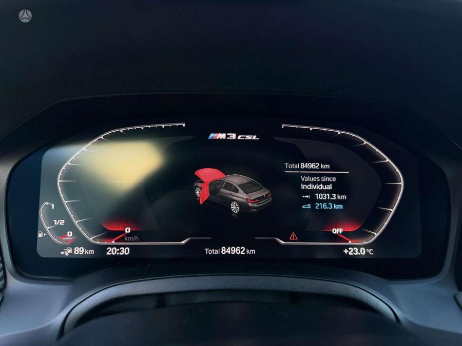 Black BMW 330 2019 in Kaunas, with an engine capacity of 2.00 L and mileage of 85 thousand km for 16300 €, photo 12 on AUTOMOTO.COM.LV
