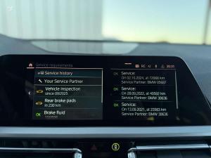 Black BMW 330 2019 in Kaunas, with an engine capacity of 2.00 L and mileage of 85 thousand km for 16300 €, photo 14 on AUTOMOTO.COM.LV