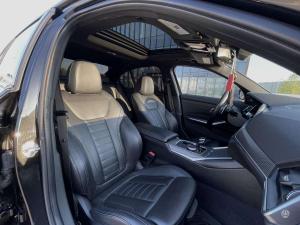 Black BMW 330 2019 in Kaunas, with an engine capacity of 2.00 L and mileage of 100 thousand km for 27300 €, photo 16 on AUTOMOTO.COM.LV