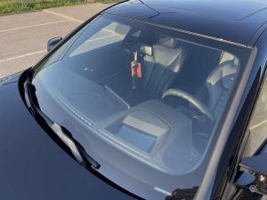 Black BMW 330 2019 in Kaunas, with an engine capacity of 2.00 L and mileage of 100 thousand km for 27300 €, photo 18 on AUTOMOTO.COM.LV
