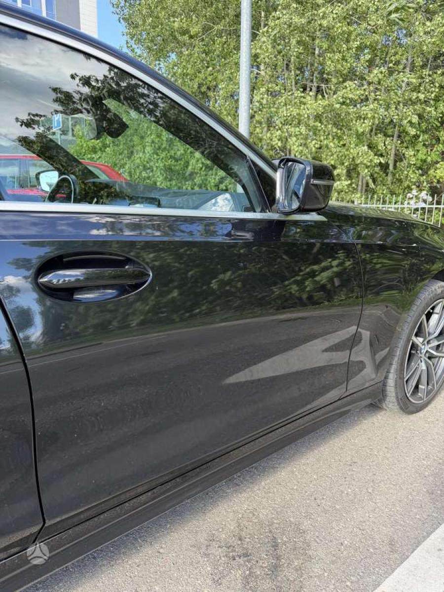 Melns BMW 330 2019 Viļņa, ar dzinēja tilpumu 2.00 L un nobraukumu 106 tūkst. km par 20400 €, foto 11 vietnē AUTOMOTO.COM.LV
