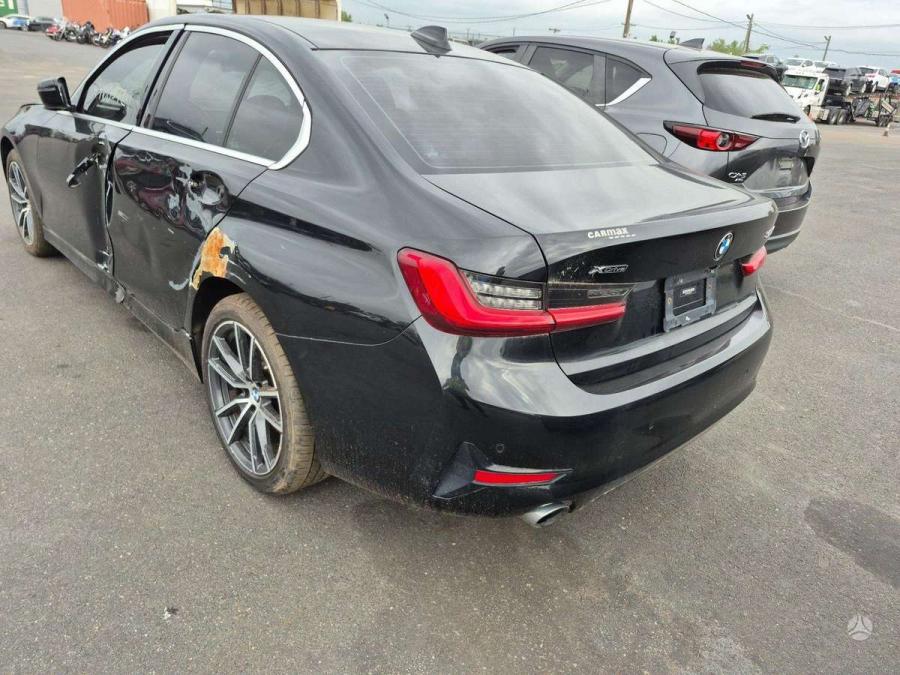 Melns BMW 330 2019 Klaipėda, ar dzinēja tilpumu 2.00 L un nobraukumu 130 tūkst. km par 9800 €, foto 5 vietnē AUTOMOTO.COM.LV