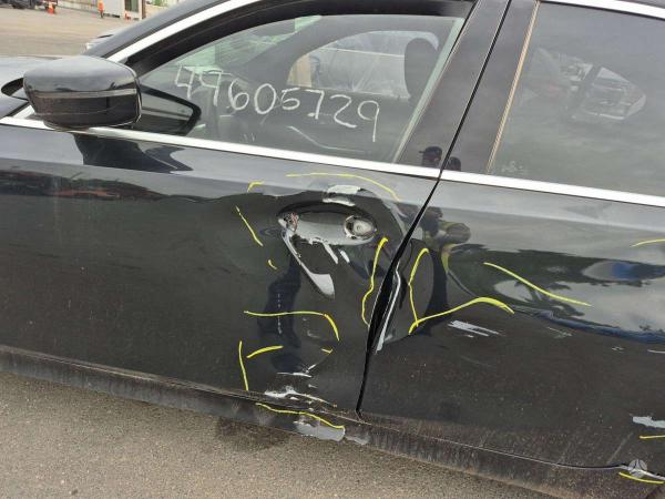 Melns BMW 330 2019 Klaipėda, ar dzinēja tilpumu 2.00 L un nobraukumu 130 tūkst. km par 9800 €, foto 9 vietnē AUTOMOTO.COM.LV