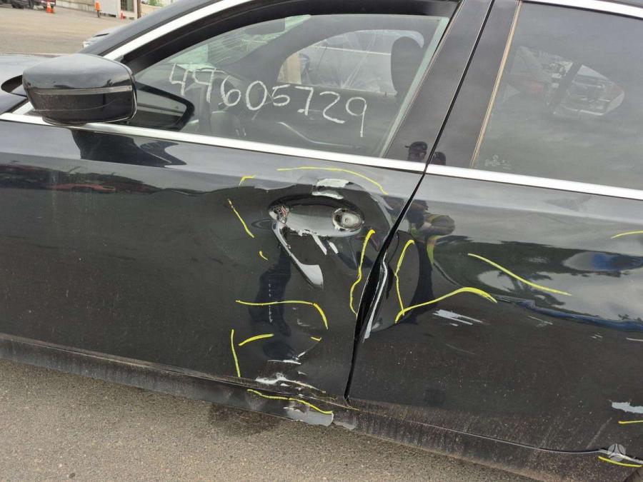 Melns BMW 330 2019 Klaipėda, ar dzinēja tilpumu 2.00 L un nobraukumu 130 tūkst. km par 9800 €, foto 10 vietnē AUTOMOTO.COM.LV