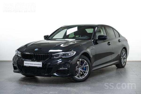 Melns BMW 330 2020 Rīga, ar dzinēja tilpumu 2.00 L un nobraukumu 121 tūkst. km par 29900 €, foto 1 vietnē AUTOMOTO.COM.LV