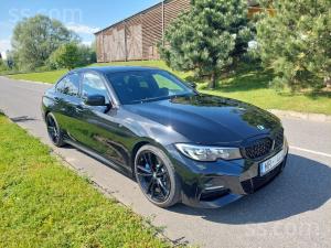 Melns BMW 330 2020 Ogre, ar dzinēja tilpumu 3.00 L un nobraukumu 78 tūkst. km par 36000 €, foto  vietnē AUTOMOTO.COM.LV