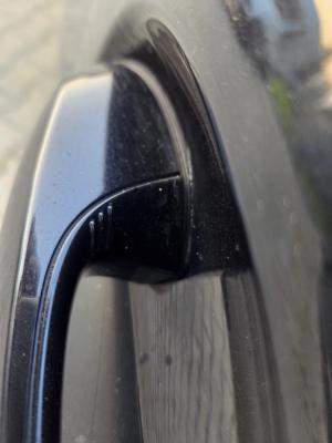 Melns BMW 330 2020 Rīga, ar dzinēja tilpumu 3.00 L un nobraukumu 180 tūkst. km par 22900 €, foto 3 vietnē AUTOMOTO.COM.LV