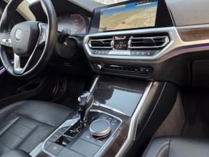 Melns BMW 330 2020 Rīga, ar dzinēja tilpumu 3.00 L un nobraukumu 180 tūkst. km par 22900 €, foto 9 vietnē AUTOMOTO.COM.LV