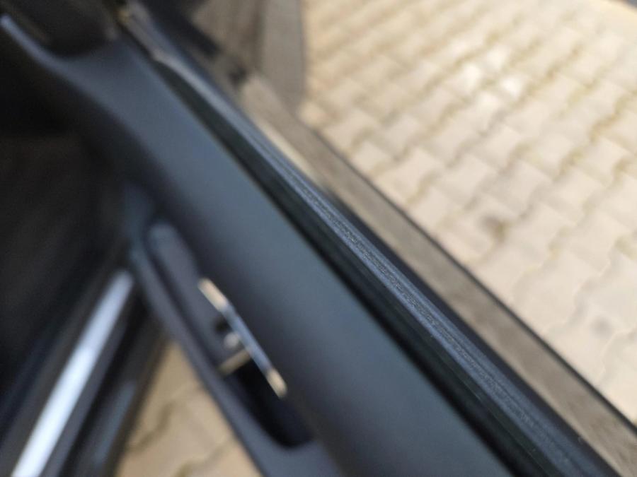 Melns BMW 330 2020 Rīga, ar dzinēja tilpumu 3.00 L un nobraukumu 180 tūkst. km par 22900 €, foto 10 vietnē AUTOMOTO.COM.LV