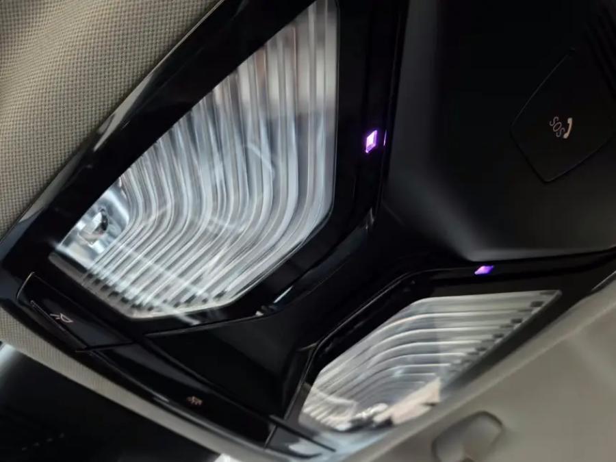 Melns BMW 330 2020 Jelgava, ar dzinēja tilpumu 3.00 L un nobraukumu 180 tūkst. km par 22900 €, foto 19 vietnē AUTOMOTO.COM.LV