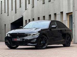 Melns BMW 330 2020 Rīga, ar dzinēja tilpumu 2.00 L un nobraukumu 149 tūkst. km par 24300 €, foto 4 vietnē AUTOMOTO.COM.LV